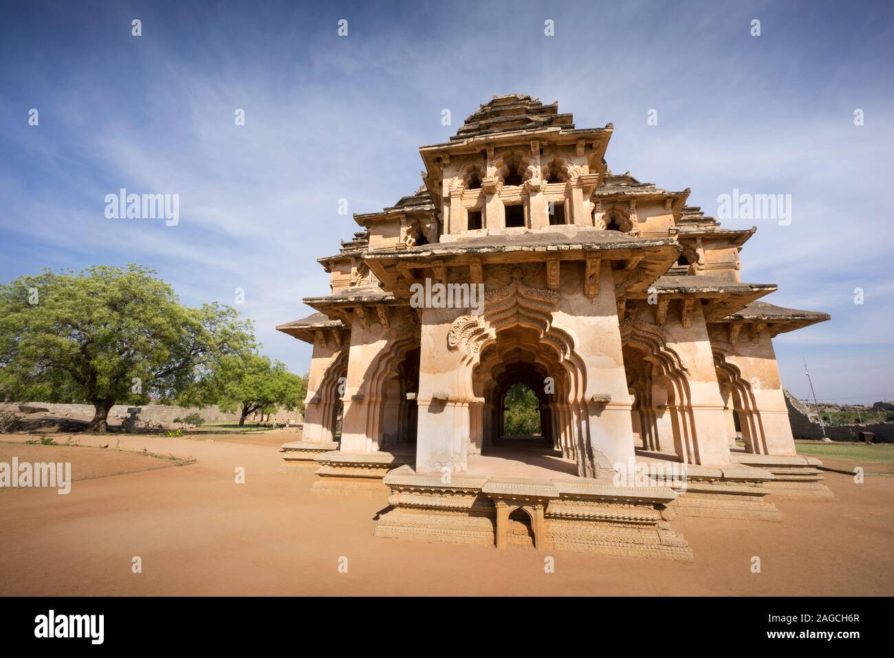 Hampi unesco world heritage hi-res stock photography and images - Alamy