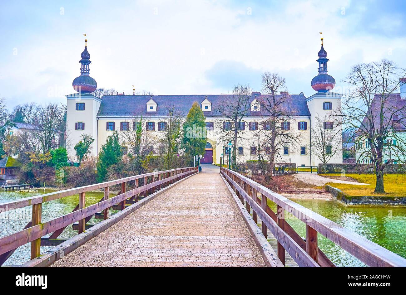Gmunden castle orth hi-res stock photography and images - Alamy