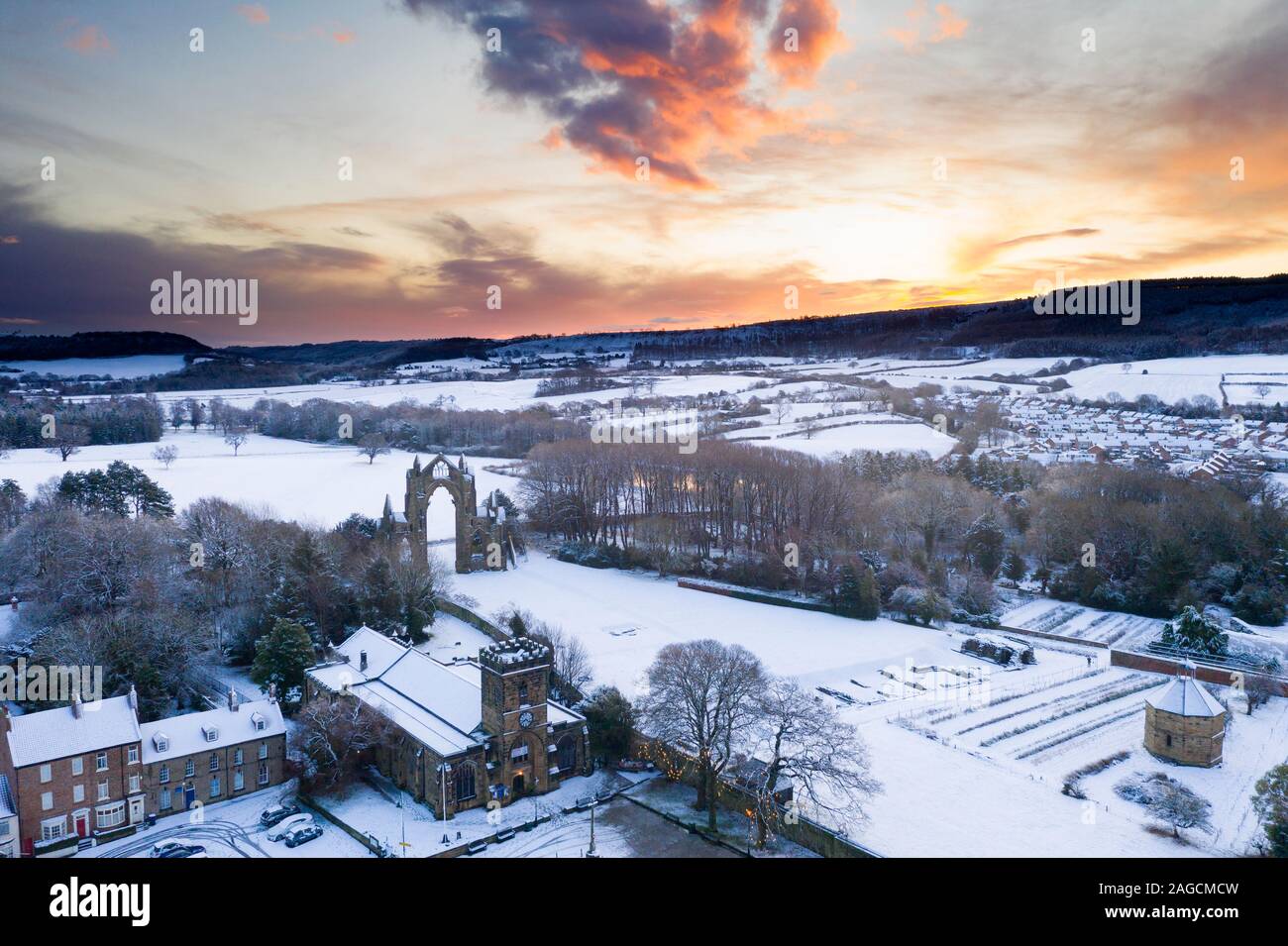 Gisborough Priory at Dawn in Winter Snow, Guisborough, North Yorkshire ...
