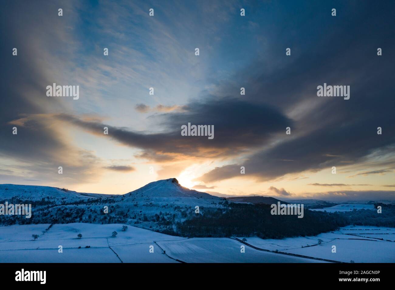 Roseberry Topping in winter snow, North Yorkshire Stock Photo - Alamy