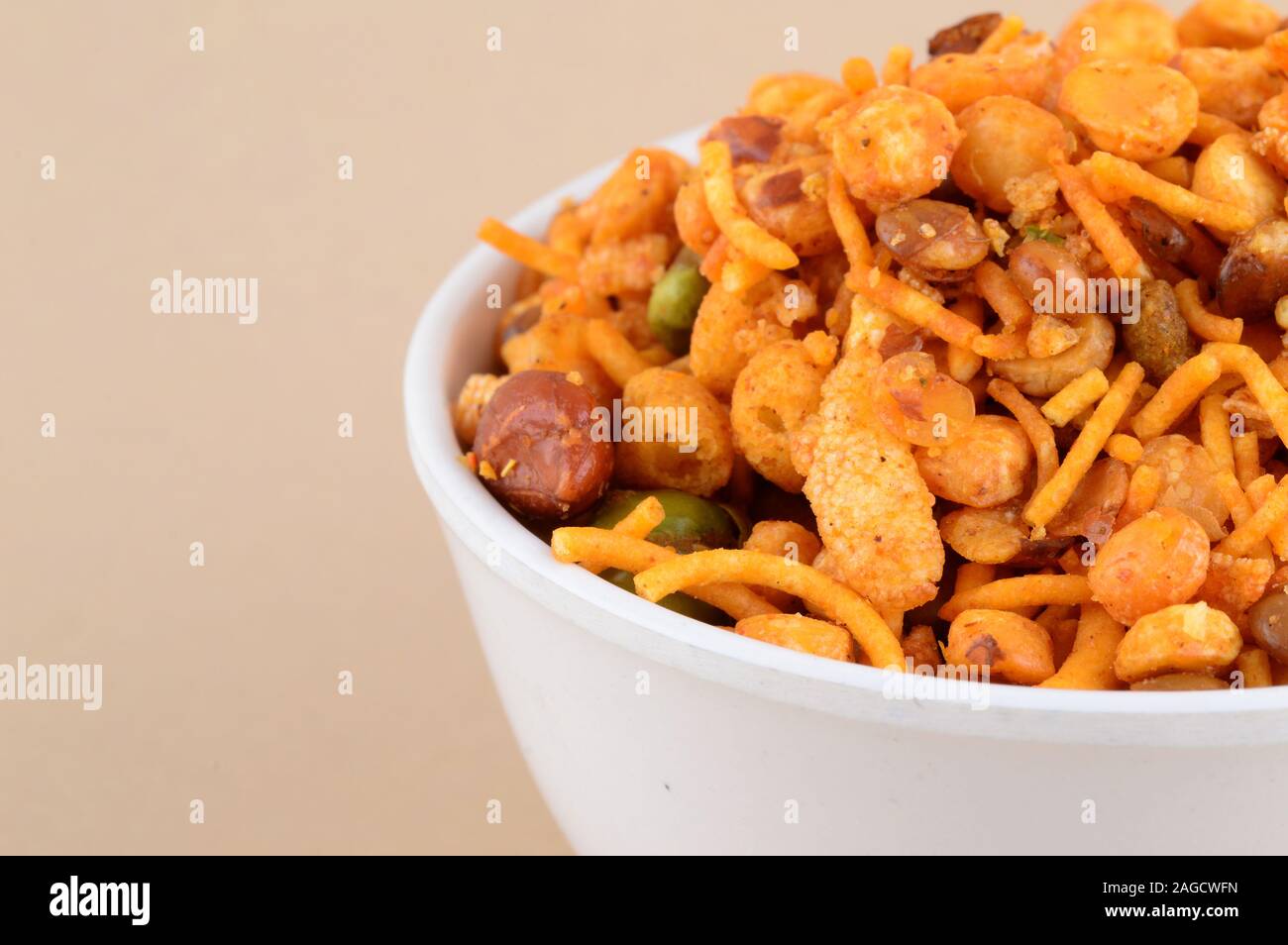 Indian Snacks : Mixture (roasted nuts with salt pepper masala, pulses ...