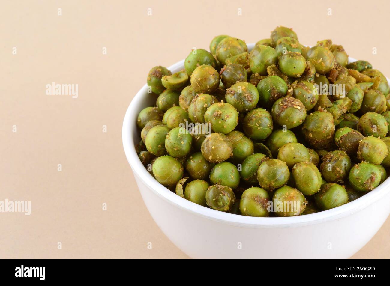 Spiced fried green peas {chatpata matar} Indian snack. Dried salted ...
