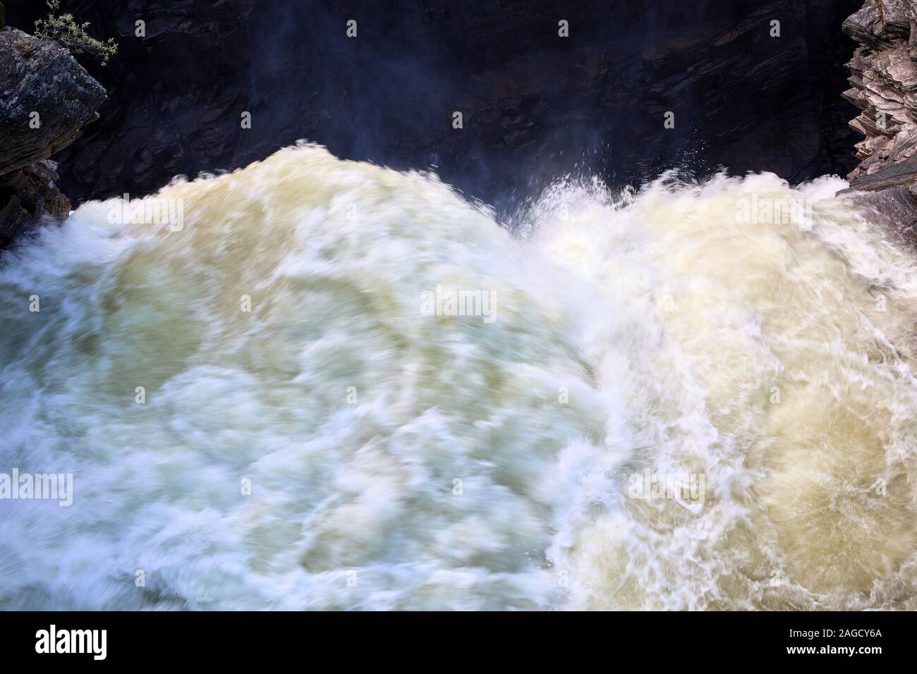 Falling down at height hi-res stock photography and images - Alamy