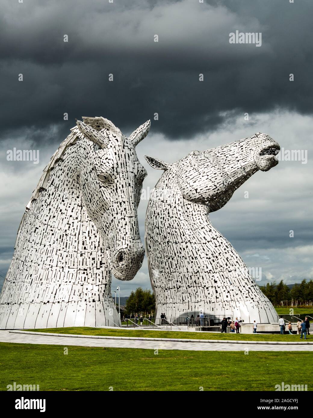Falkirk high street to the sky hi-res stock photography and images - Alamy
