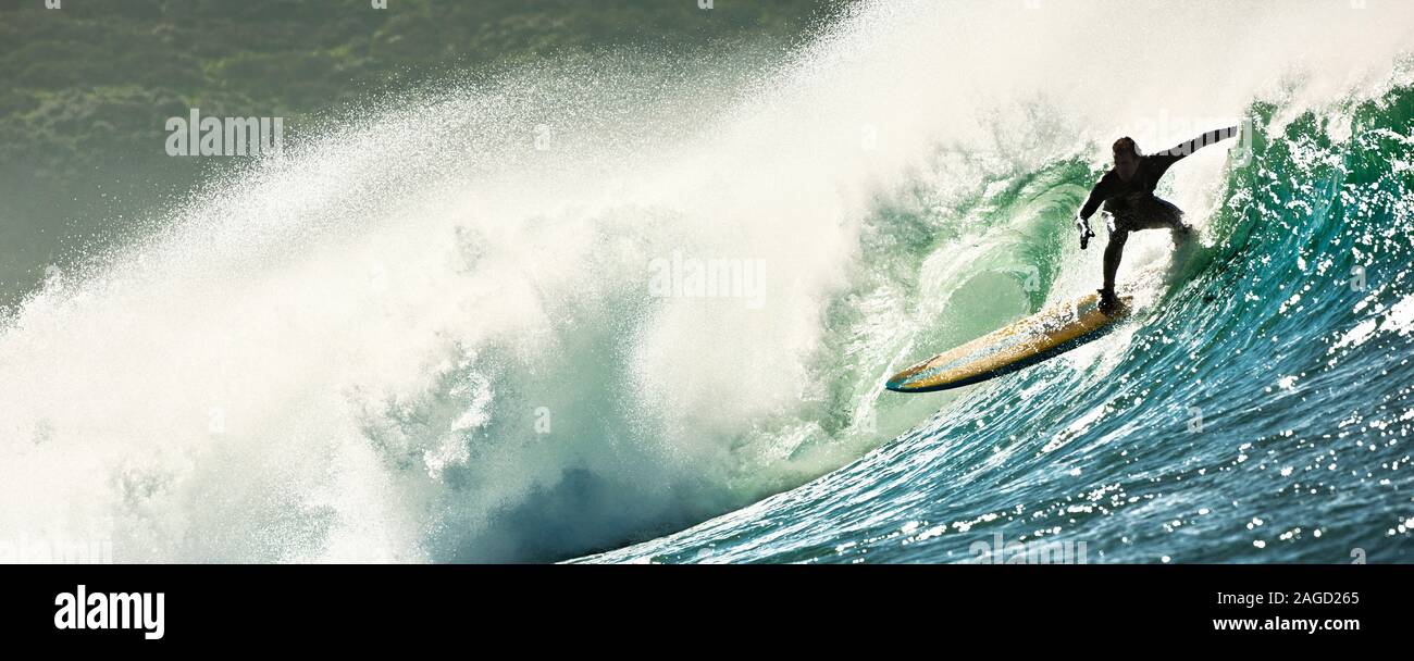 Surfer photographs hi-res stock photography and images - Alamy