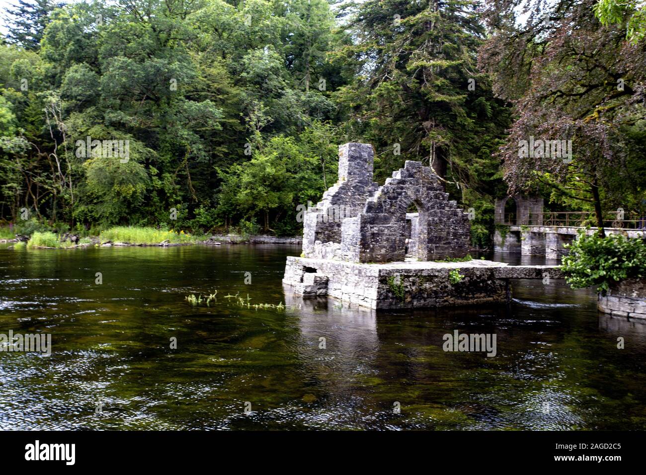 Cong river house hi-res stock photography and images - Alamy
