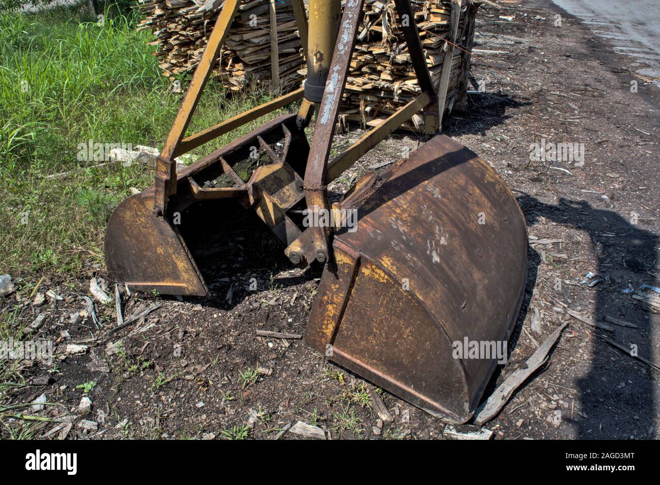 The mechanical spoon of a coal loading machine used to load trucks ...