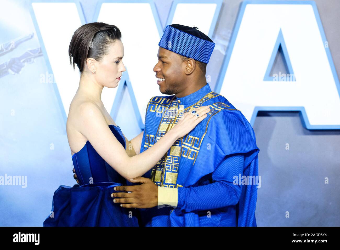 John boyega attending the star wars hi-res stock photography and images ...