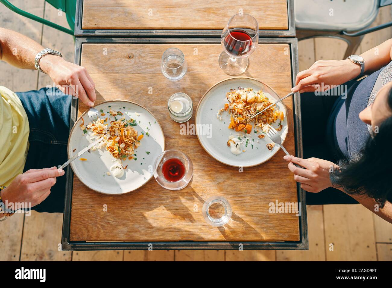 Couple having meal hi-res stock photography and images - Alamy