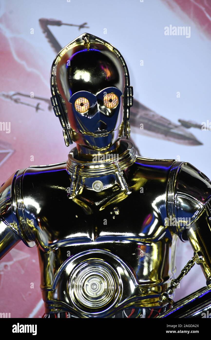 C 3po hi-res stock photography and images - Alamy