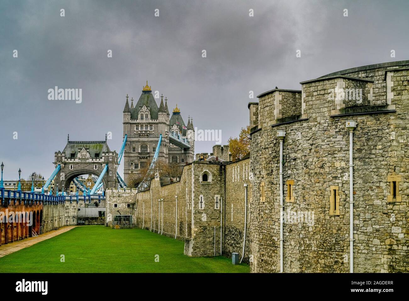Castle wall and Tower Bridge, London, England, UK Stock Photo - Alamy