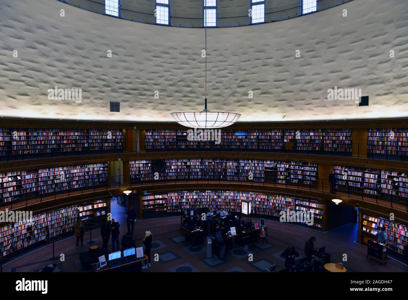 Book symbol for public library hi-res stock photography and images - Alamy