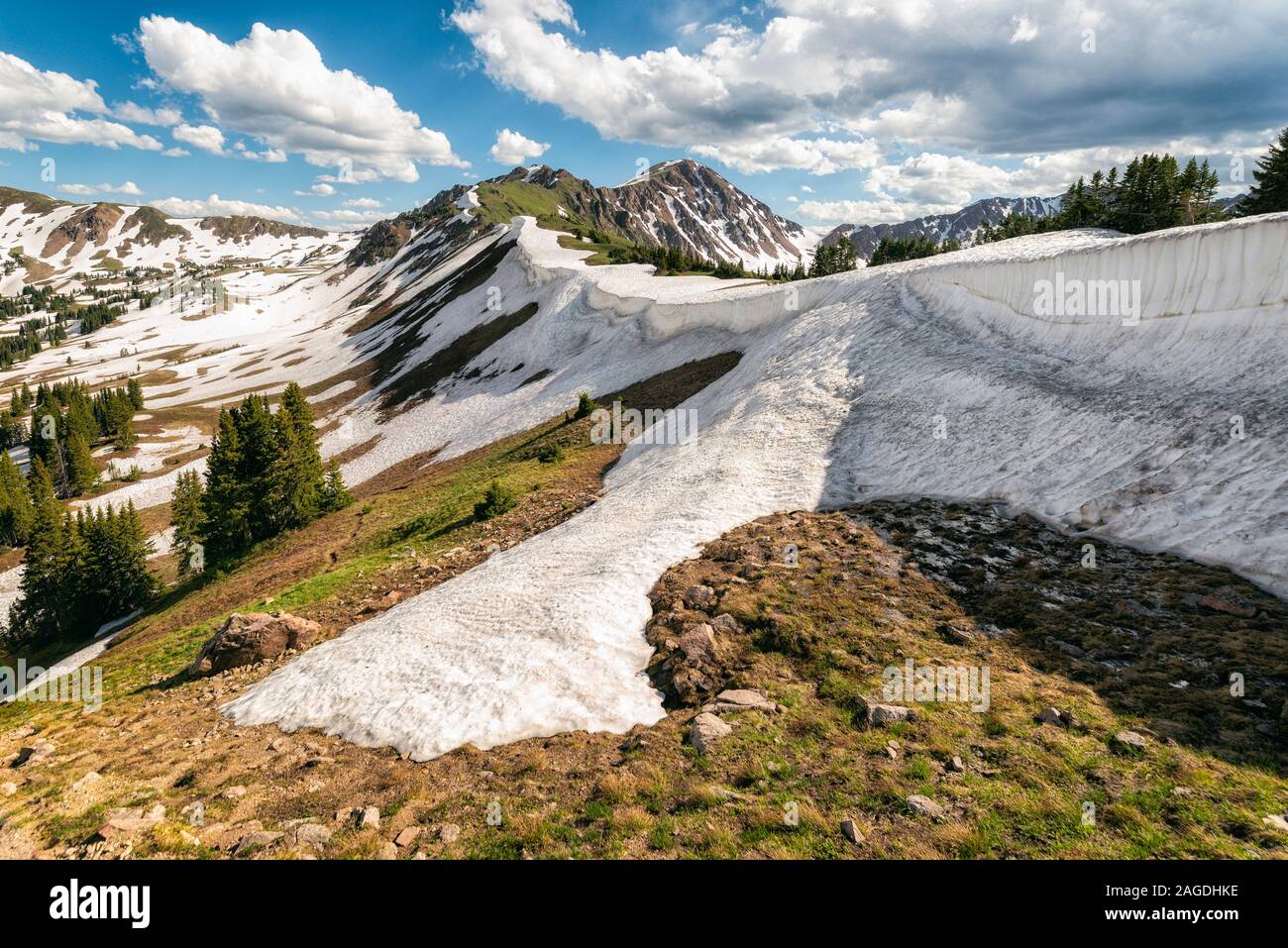 Ice cornice hi-res stock photography and images - Alamy