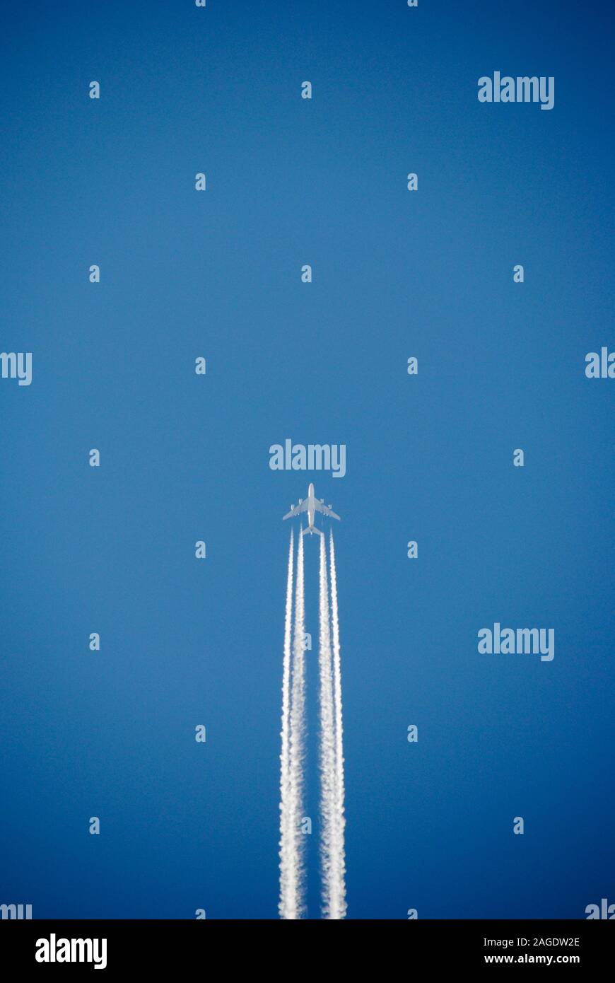 Seen from a commercial airliner hi-res stock photography and images - Alamy