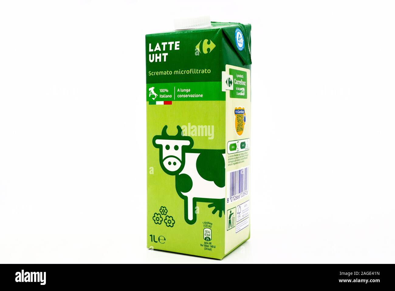 Carrefour Pasteurized Low Fat MILK. Italian Milk product for Carrefour ...