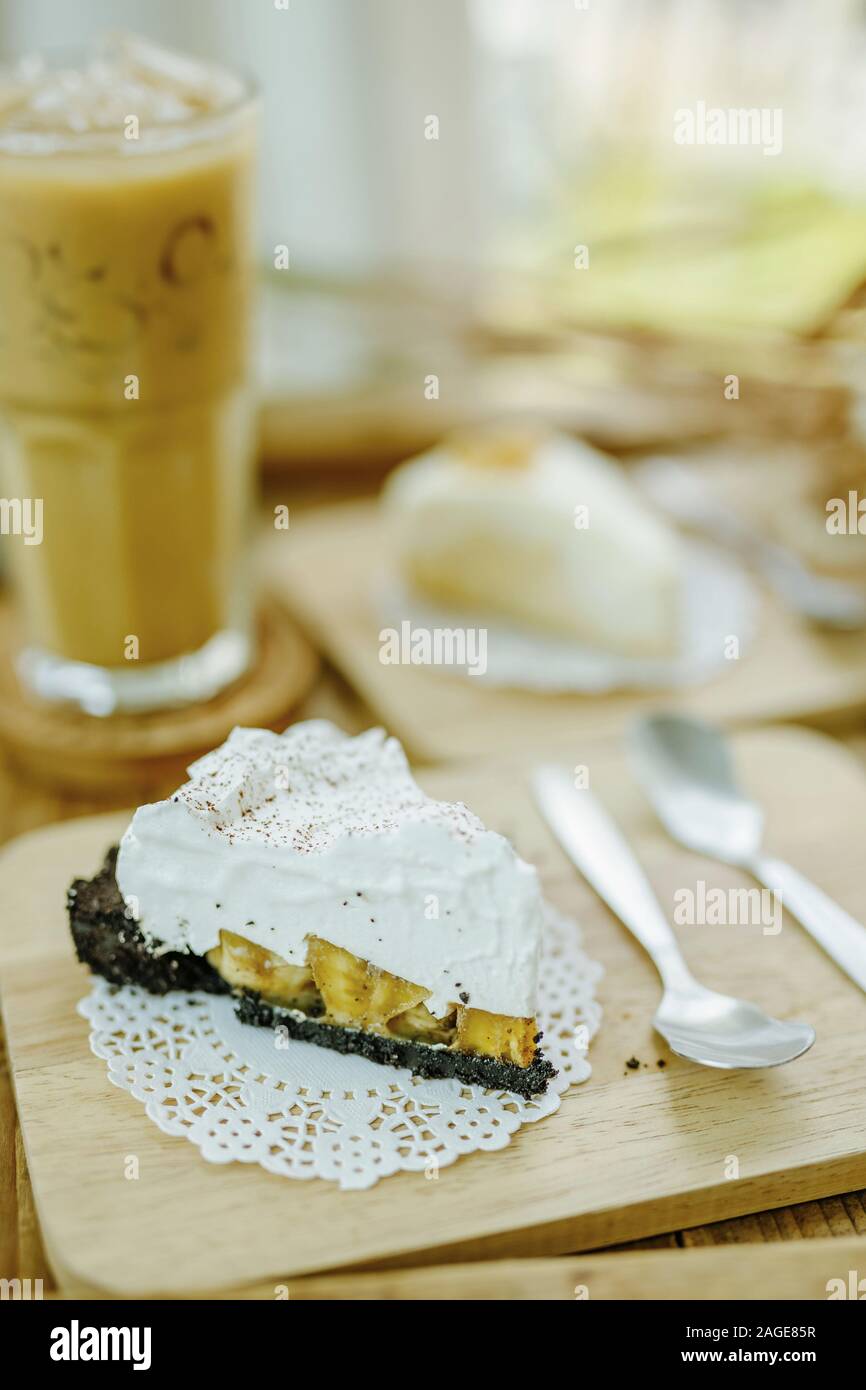 cake and mango juice Stock Photo - Alamy