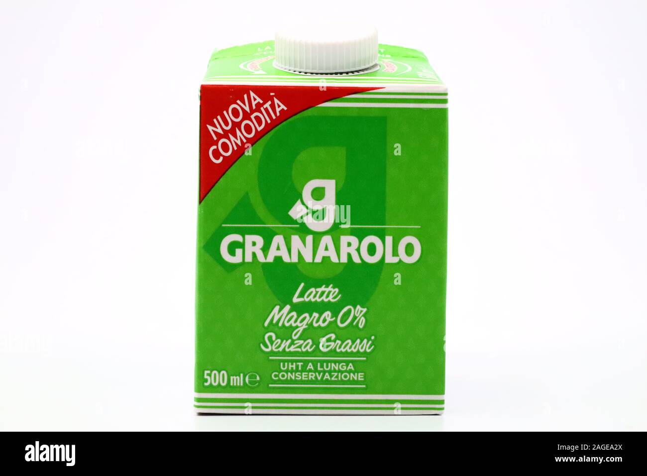 Granarolo Pasteurized Low Fat MILK. Tetra Pak packaging Stock Photo - Alamy