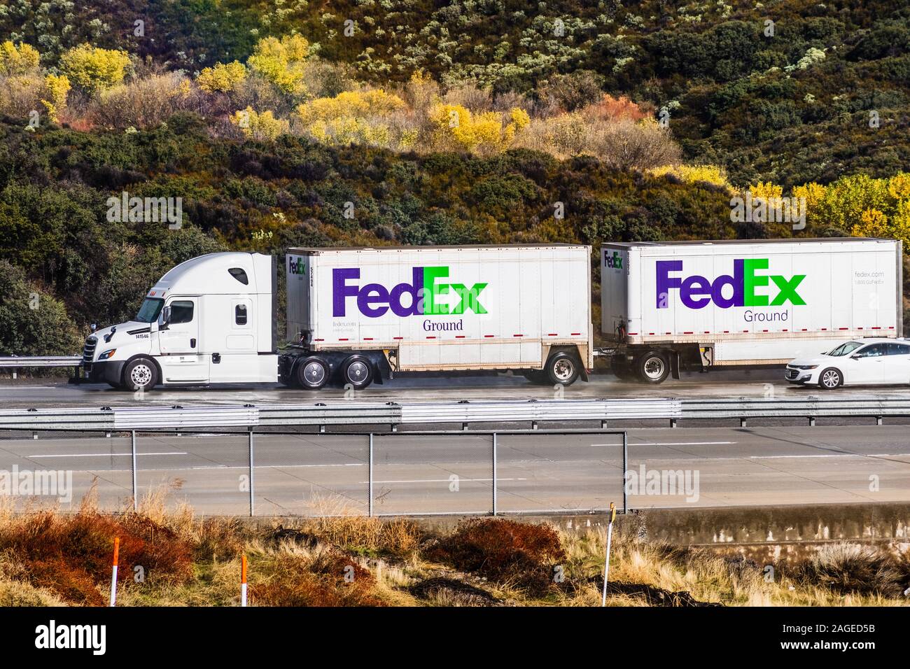 Fedex ground hi-res stock photography and images - Alamy