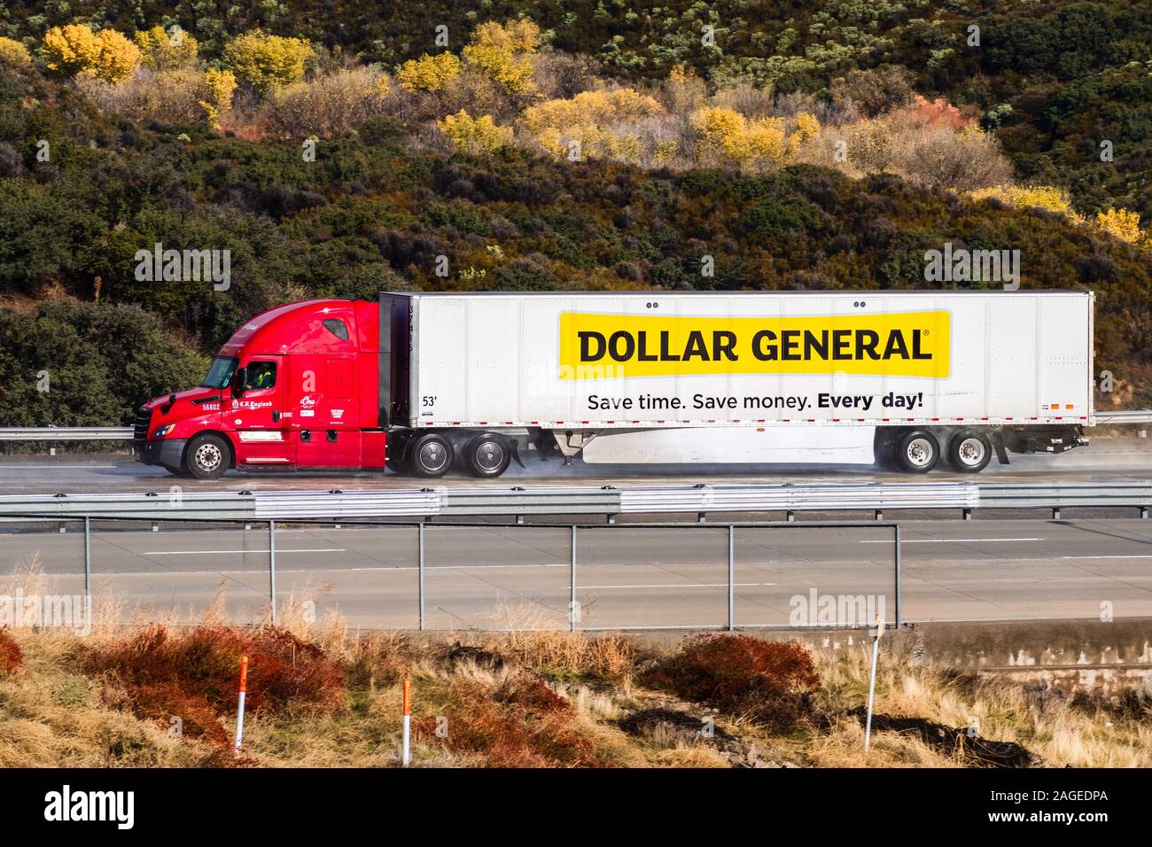 Dollar general truck hi-res stock photography and images - Alamy
