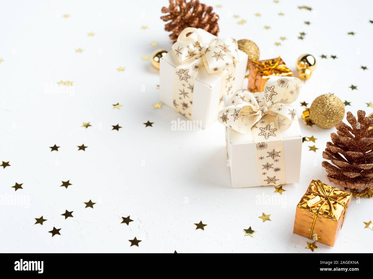 Christmas composition. Flat Lay with Christmas golden deco baubles on ...