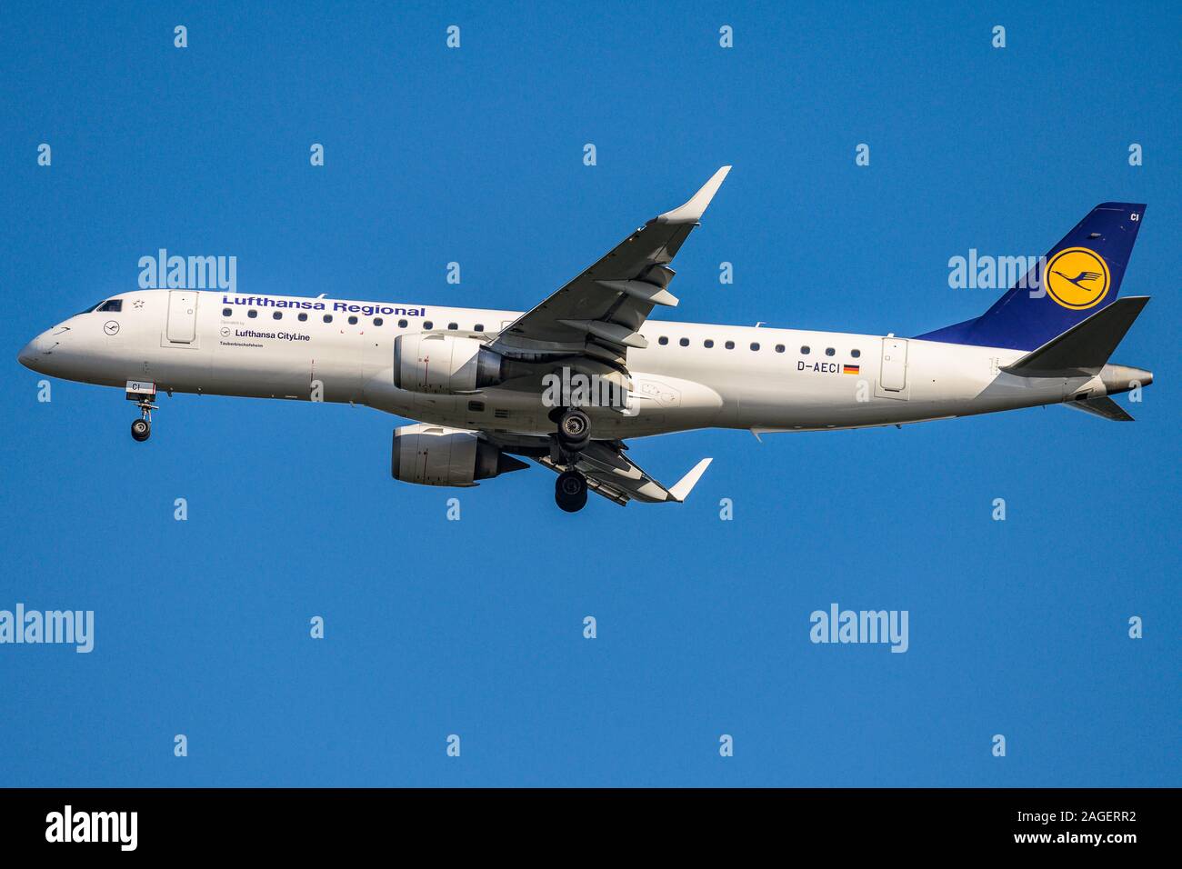 FRANKFURT GERMANY 11.08.2019 Lufthansa AIRLINES D-AECI Embraer E190LR ...