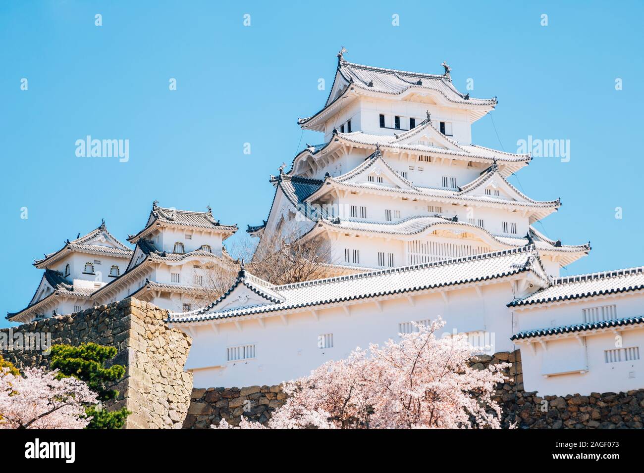 White Himeji Castle High Resolution Stock Photography and Images - Alamy