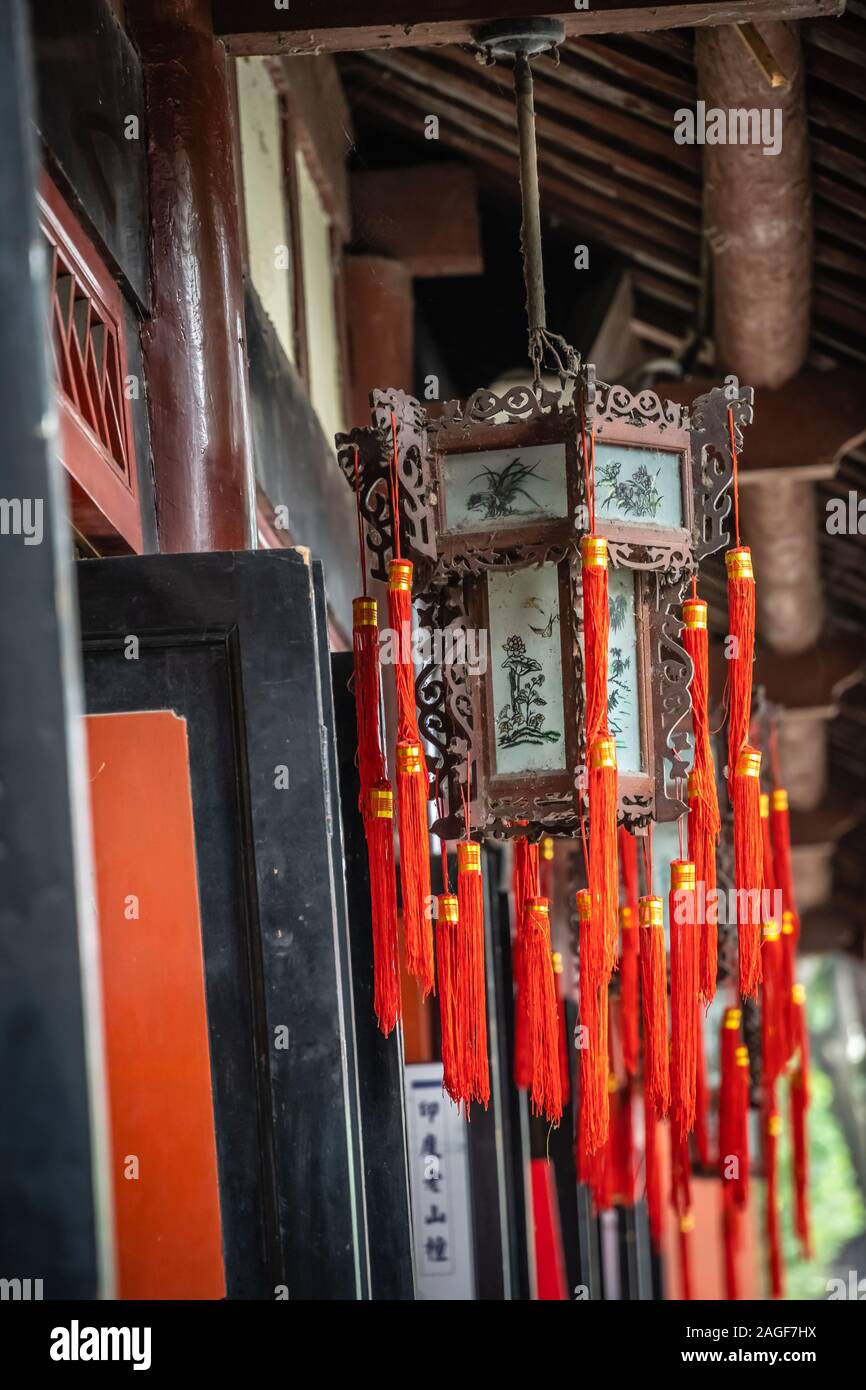 Roof detail chinese lanterns hi-res stock photography and images - Alamy