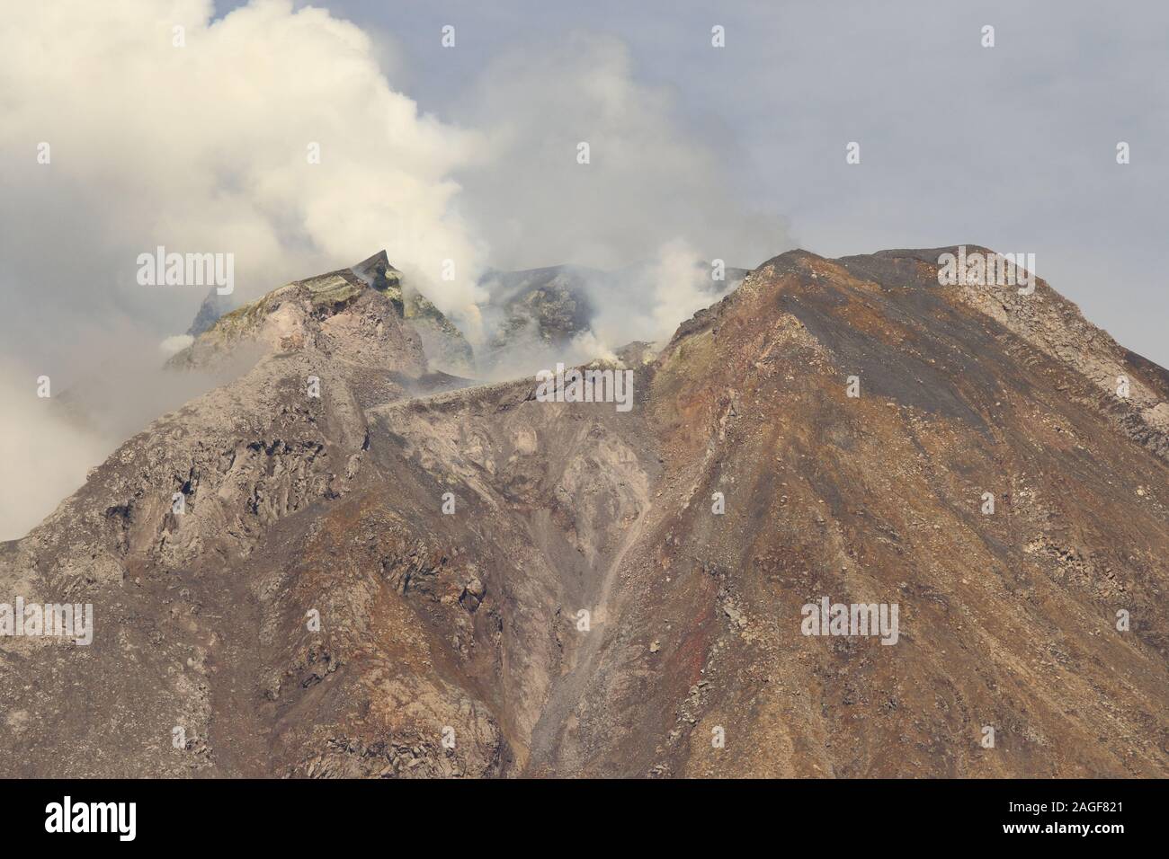 Eruption eruptive hi-res stock photography and images - Alamy