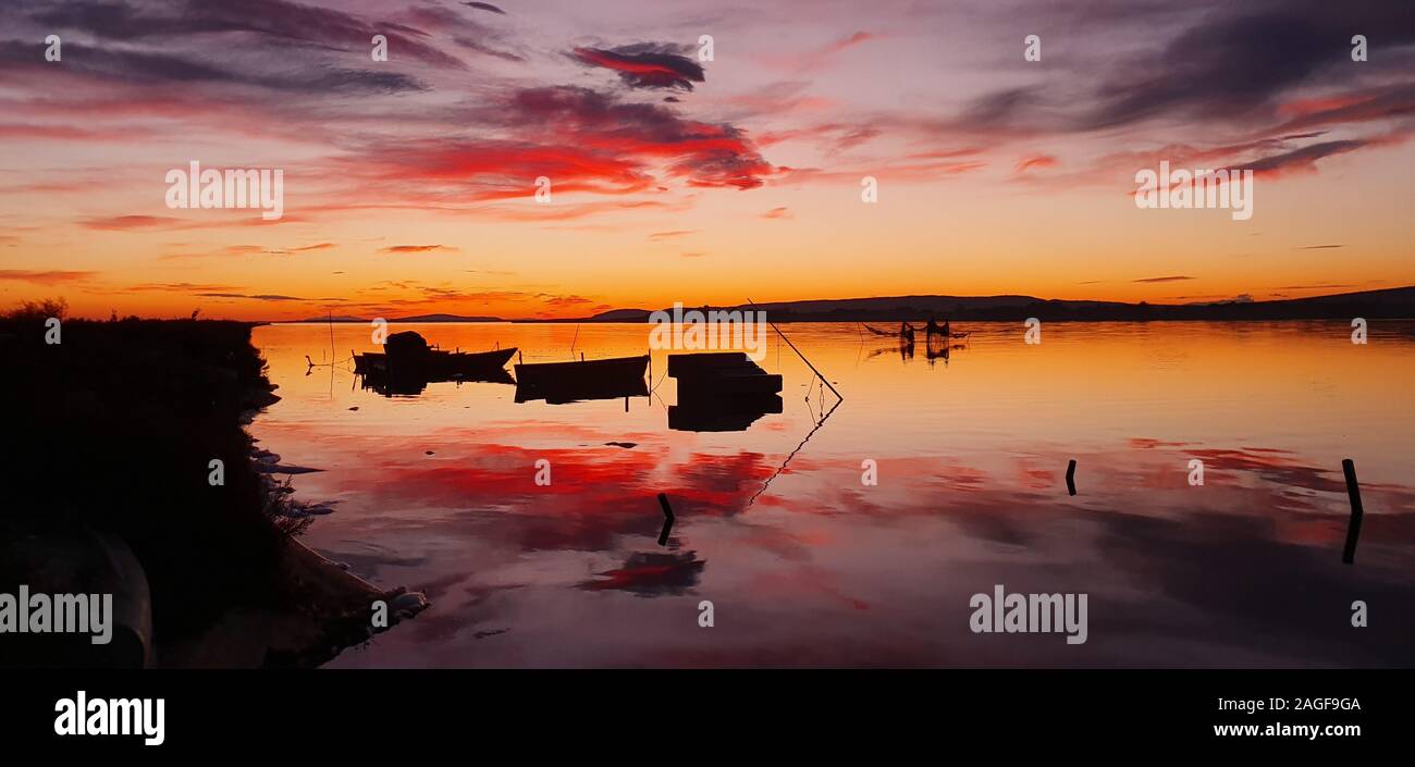 Sunset on a pond hi-res stock photography and images - Alamy