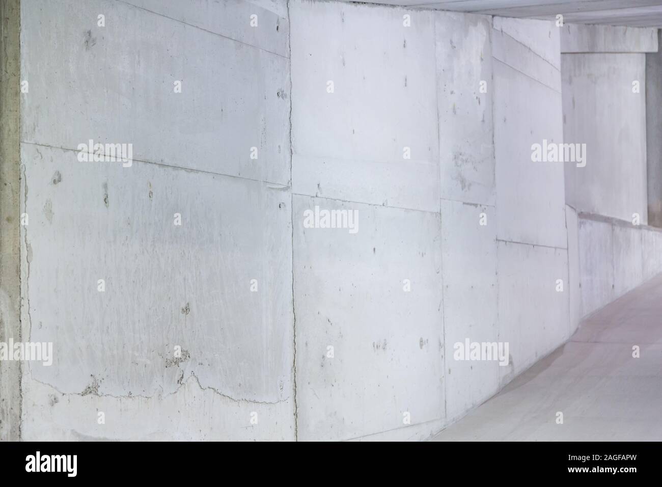 Concrete slabs in a structure Stock Photo - Alamy