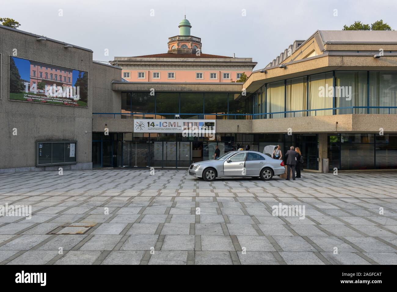 Palazzo dei congressi lugano hi-res stock photography and images - Alamy