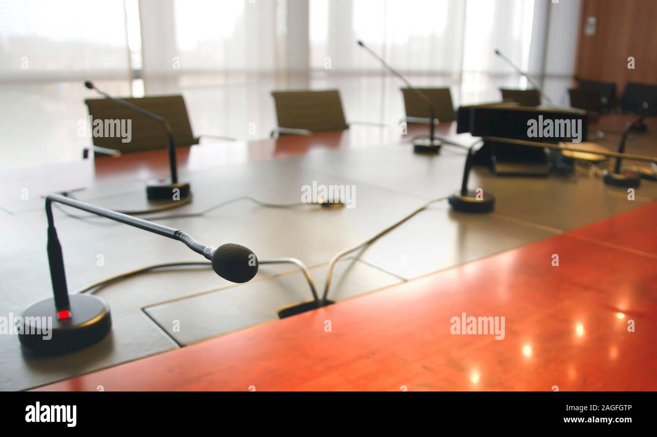 Empty conference room microphone hi-res stock photography and images ...