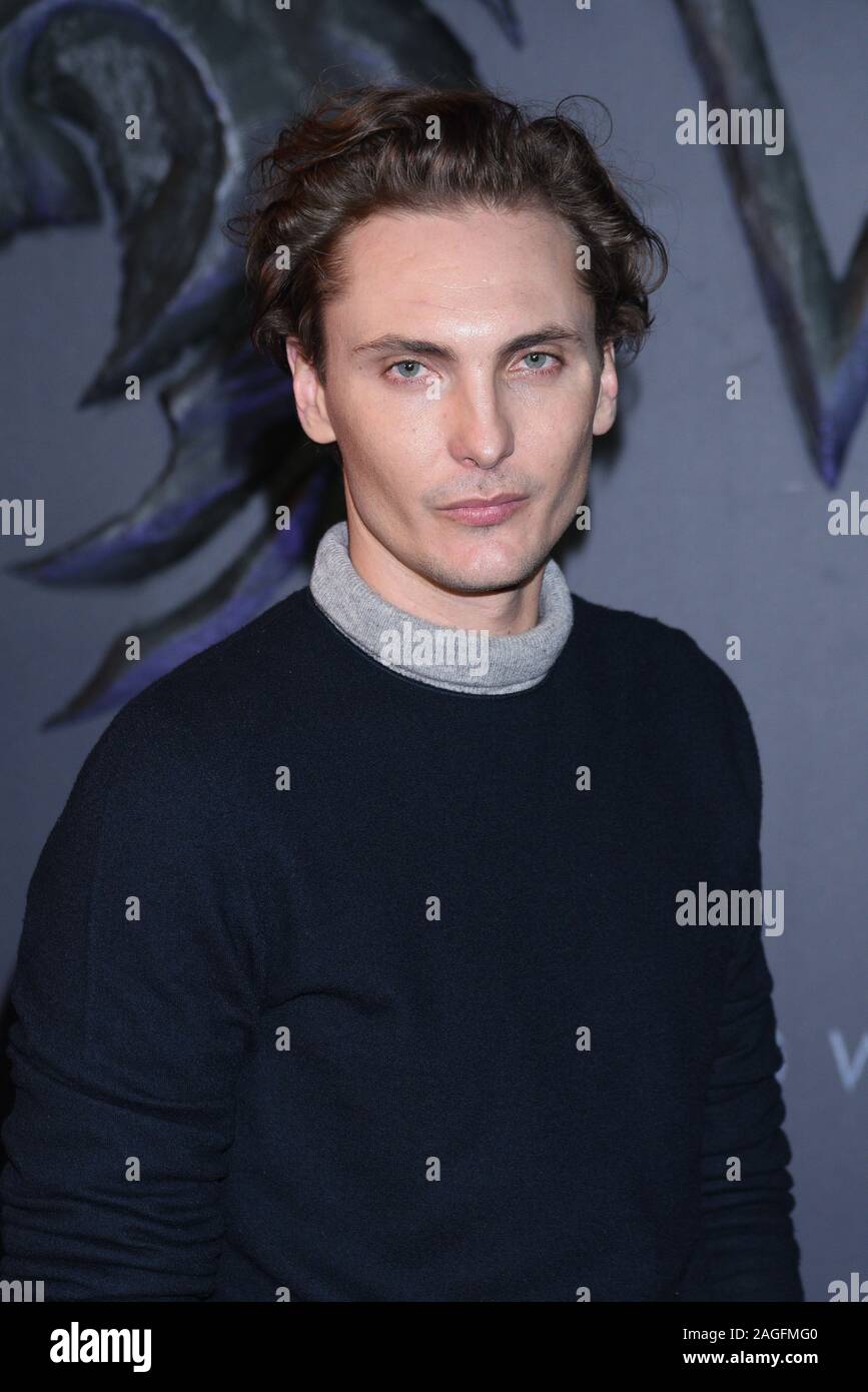 Eamon Farren