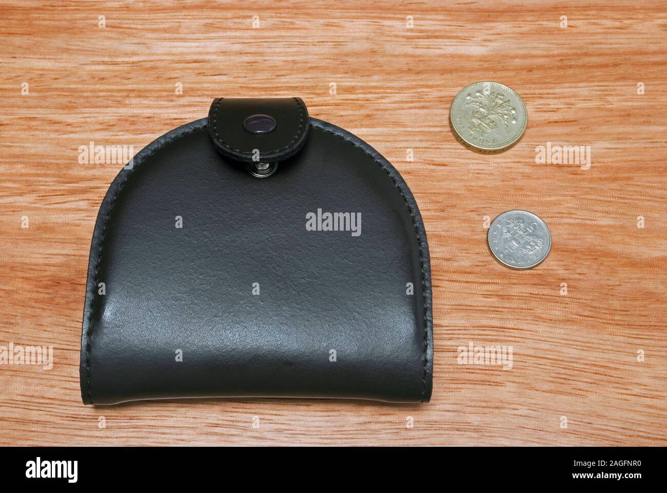 Leather purse hi-res stock photography and images - Alamy