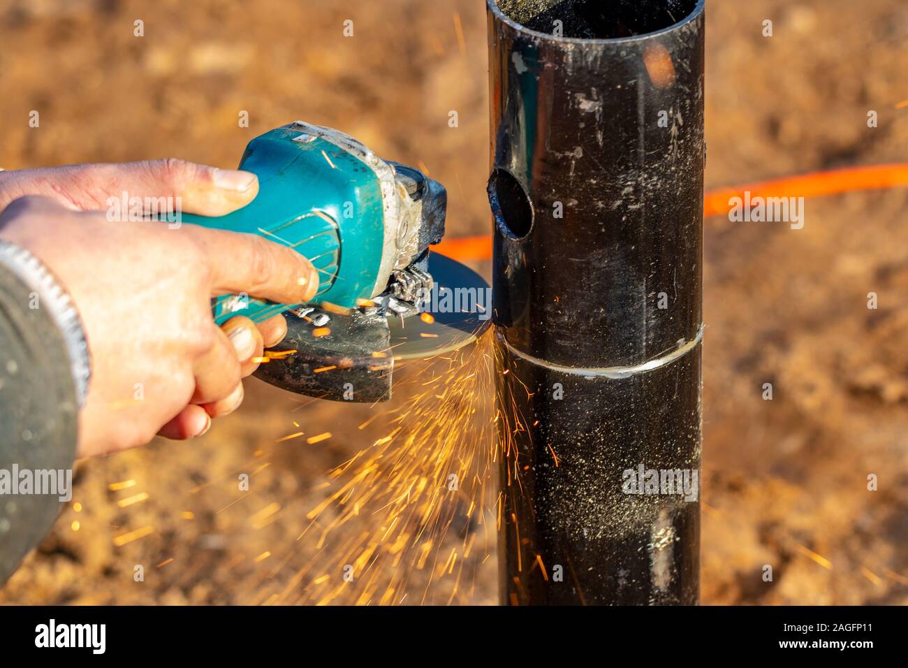 Grinding foundation hi-res stock photography and images - Alamy