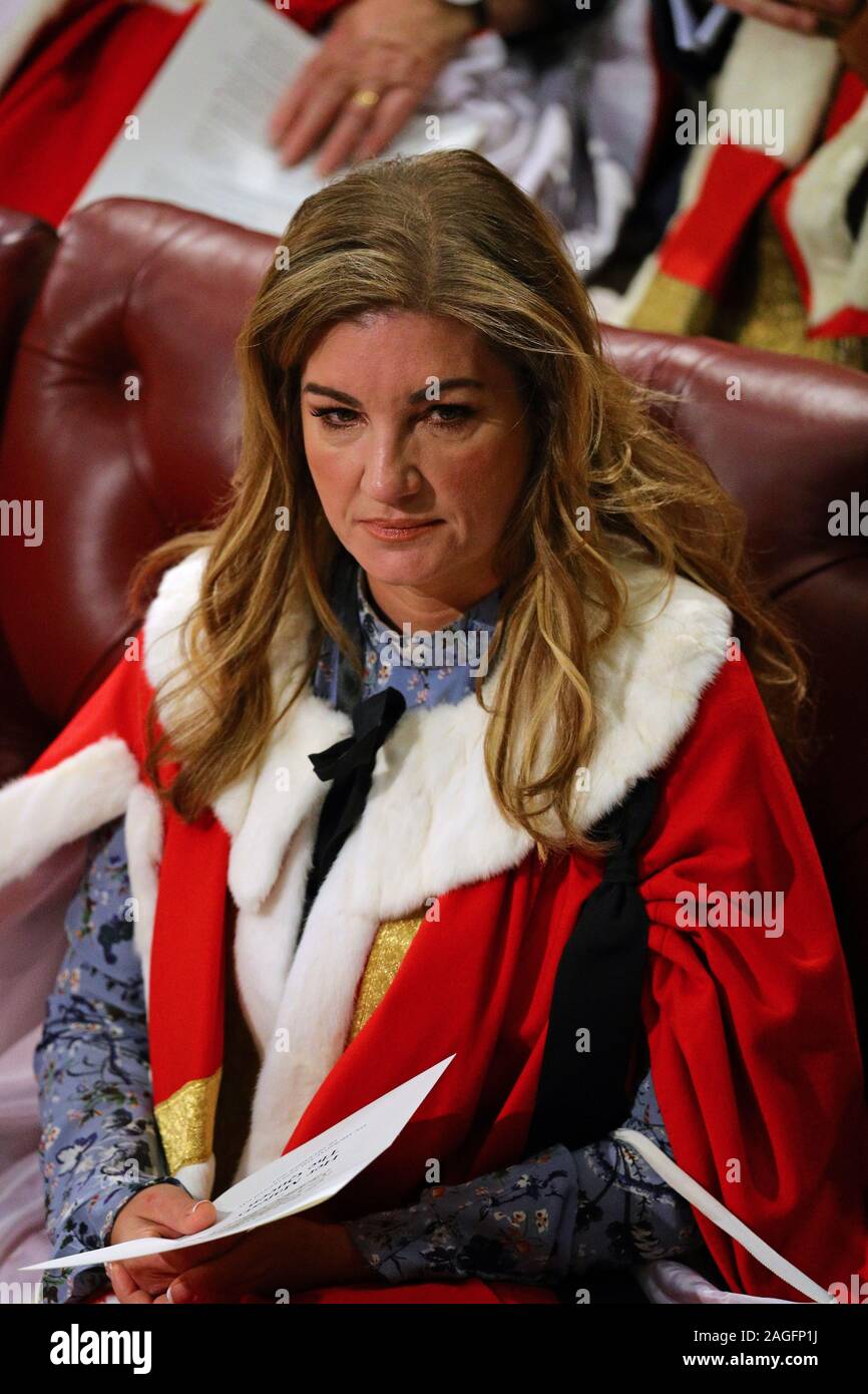 Karren brady and queen hi-res stock photography and images - Alamy