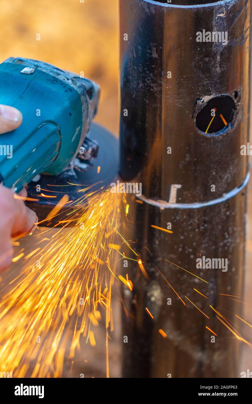 Grinding foundation hi-res stock photography and images - Alamy