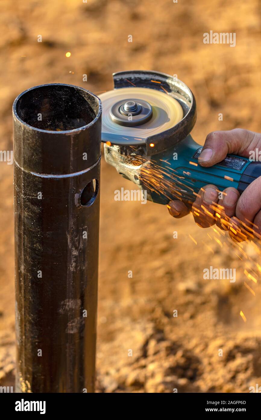Grinding foundation hi-res stock photography and images - Alamy