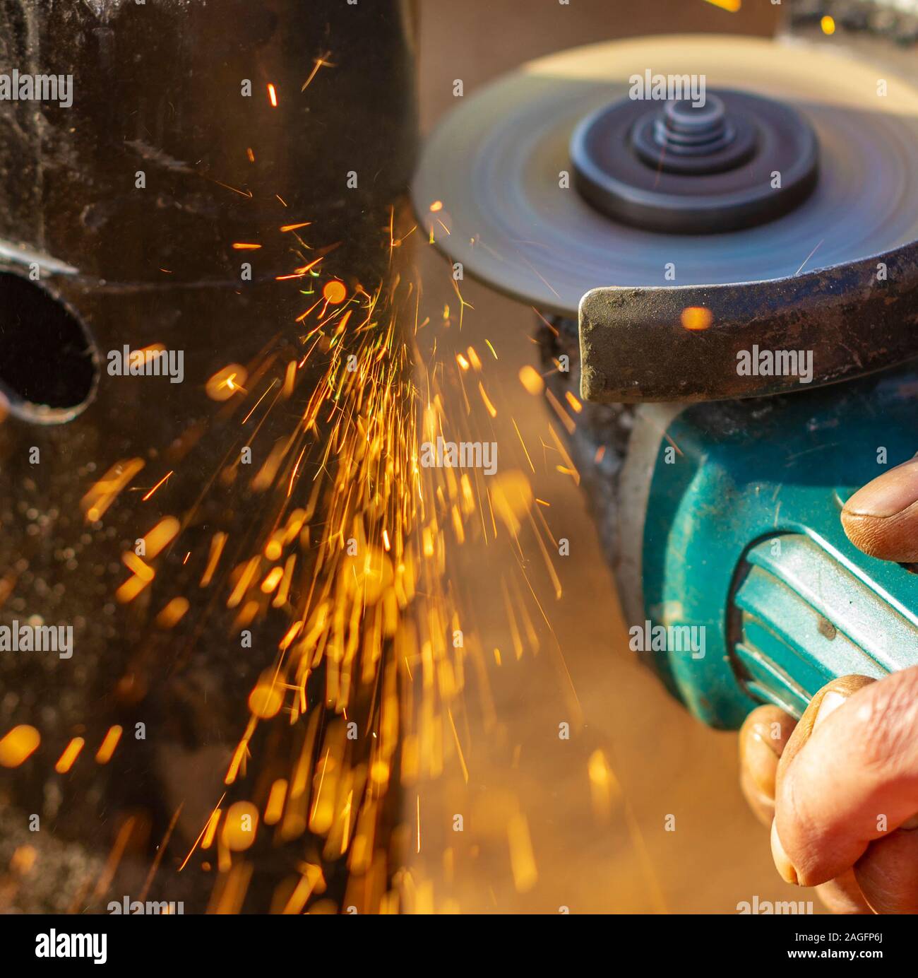 Grinding foundation hi-res stock photography and images - Alamy