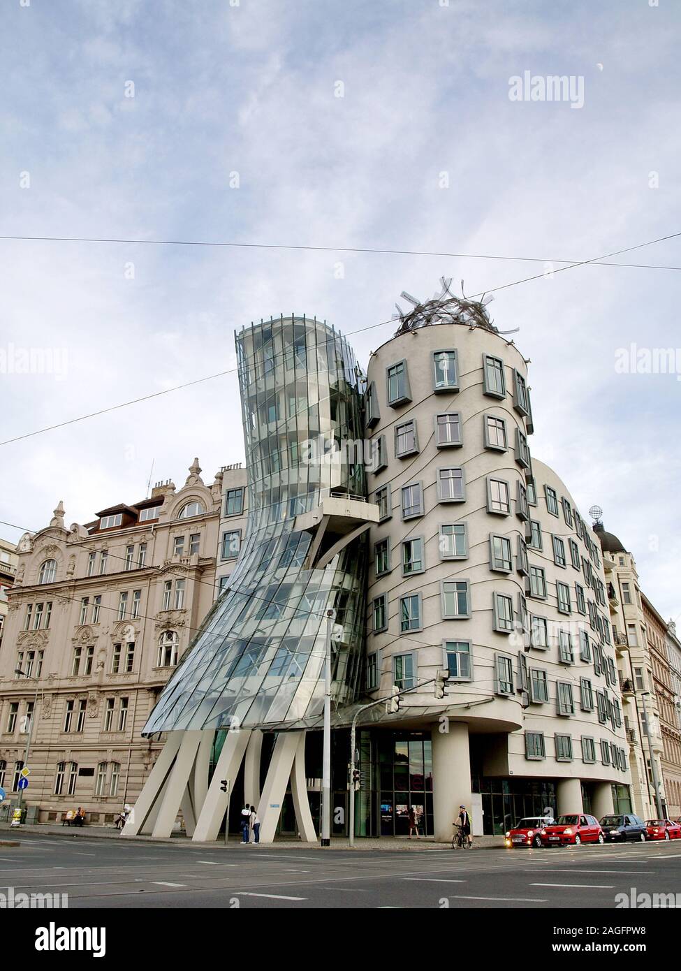 Dancing house frank gehry designed design hi-res stock photography and ...