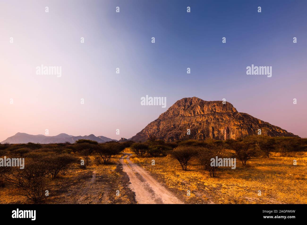 Tsodilo hills "male hill", evening glow, ancient rock paintings site ...