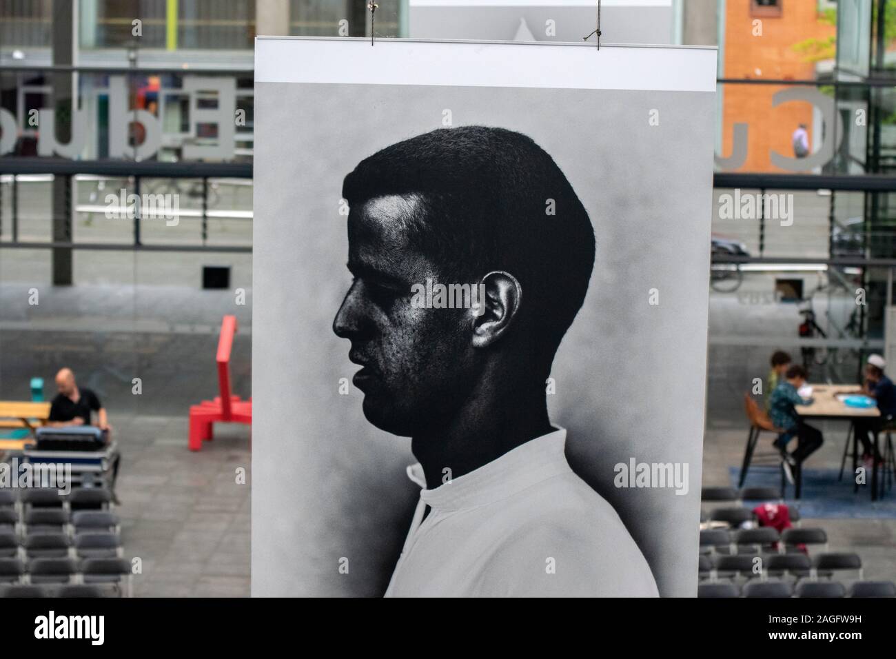 Cec building hi-res stock photography and images - Alamy