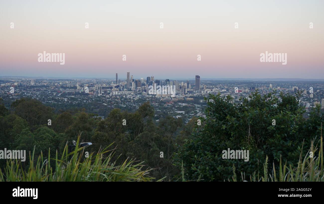 Sunset at the Mount Coot Tha Outlook in Brisbane Australia Stock Photo ...