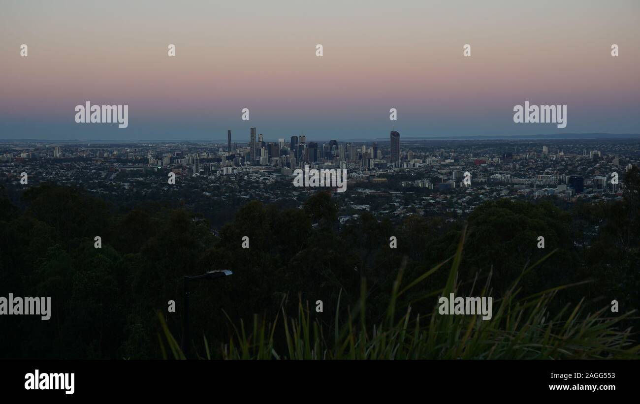 Sunset at the Mount Coot Tha Outlook in Brisbane Australia Stock Photo ...