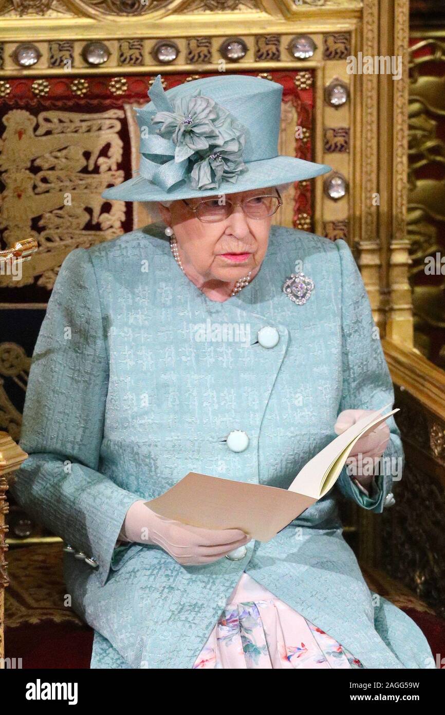 Queen Elizabeth II delivers the Queen's Speech in the chamber during ...