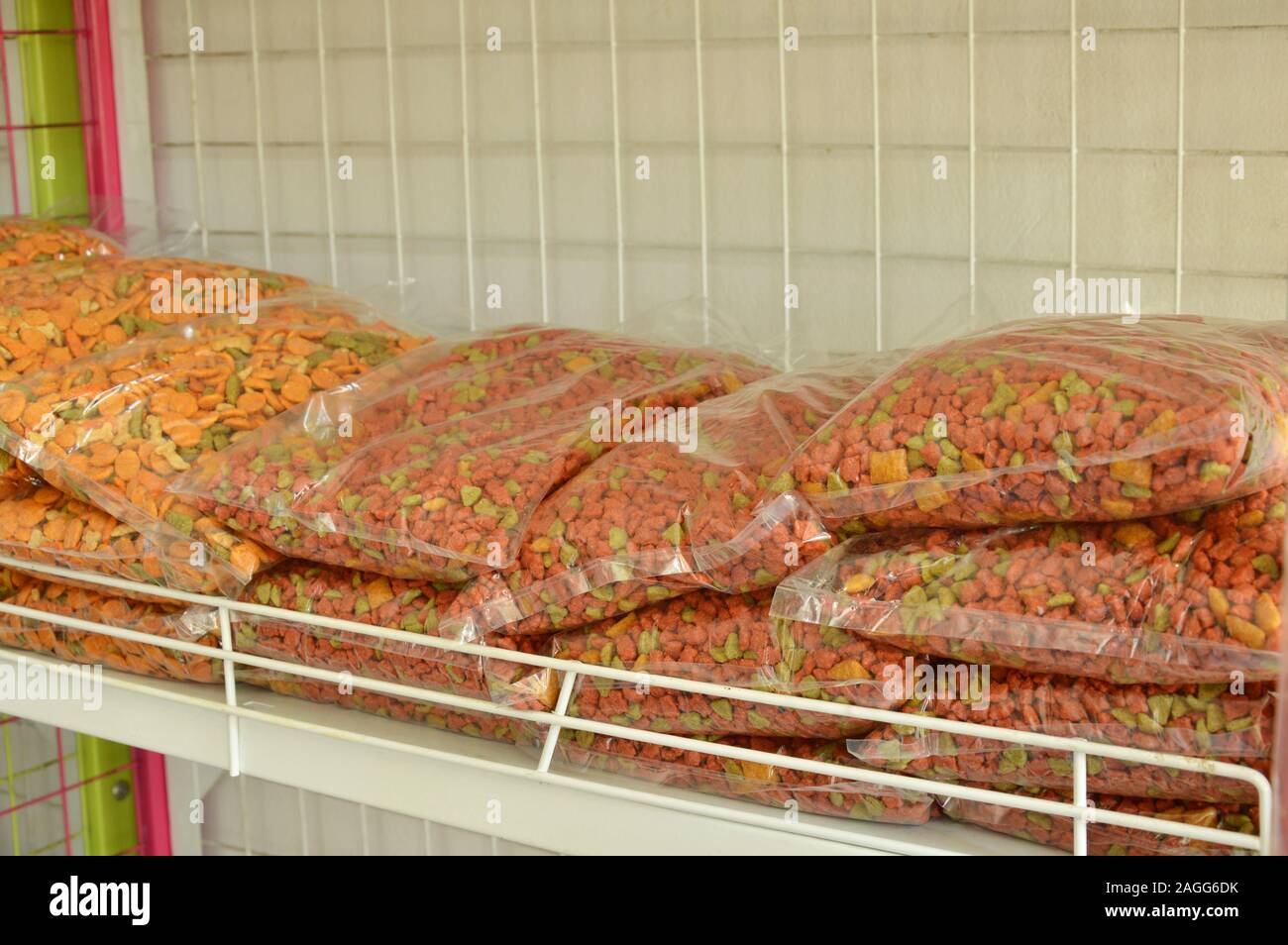 instant dog food plastic bag packing for sale on shelf Stock Photo - Alamy