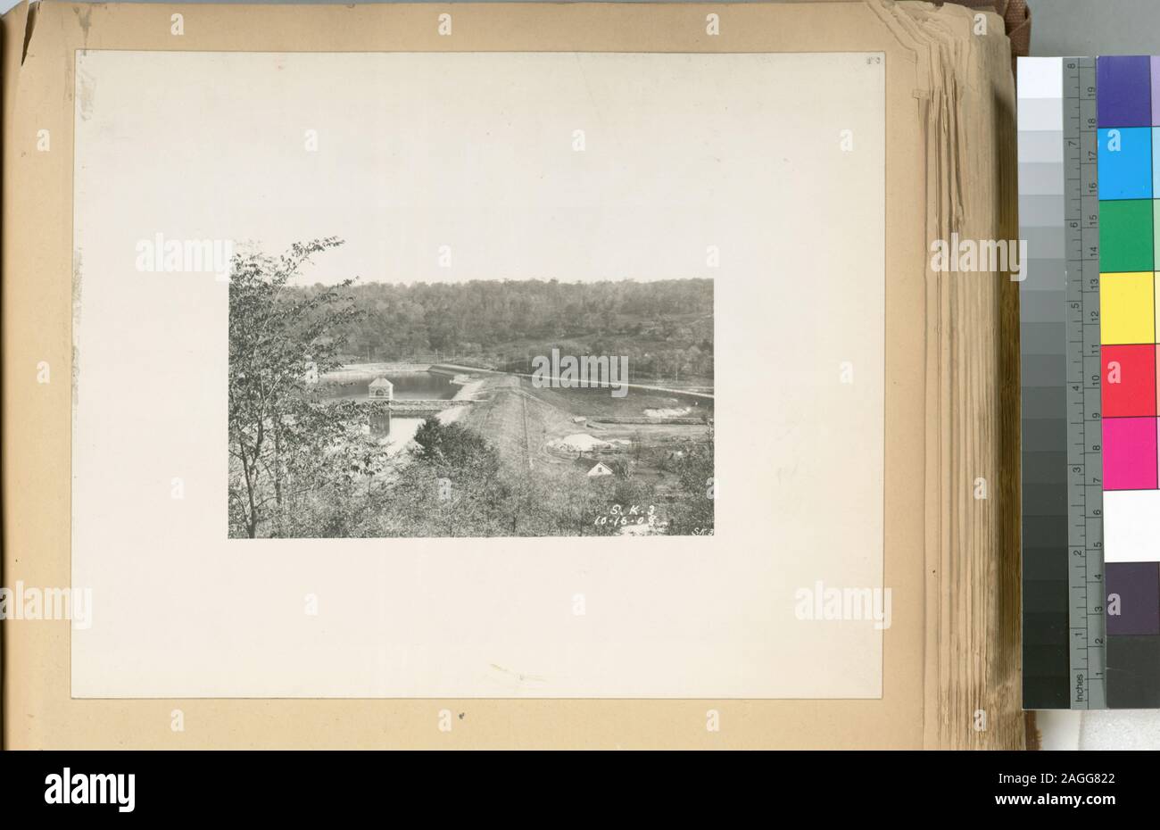 Old reservoir photographs hi-res stock photography and images - Alamy