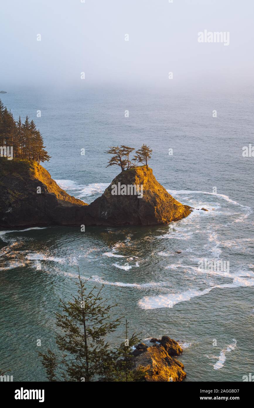 Rock formations along beach, Oregon, USA Stock Photo - Alamy