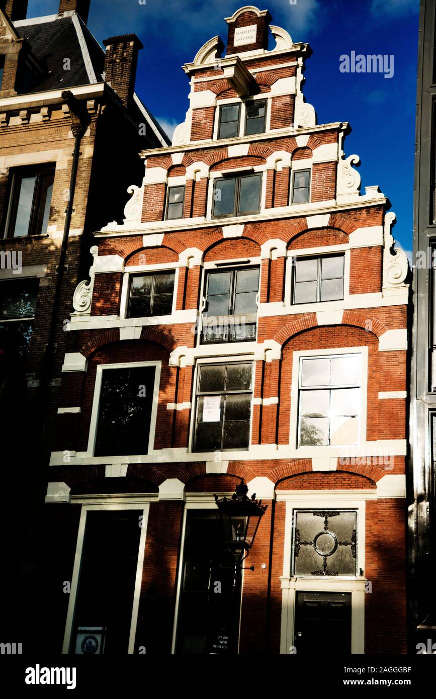 Traditional Amsterdam Canal Houses. Clearly showing detailed ...
