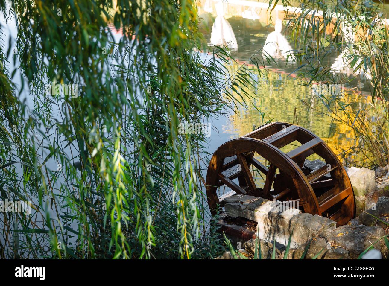 Old water wheel hi-res stock photography and images - Alamy
